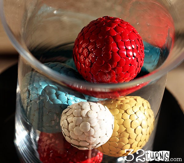 Easy to make Thumbtack Craft Balls - 32 Turns32 Turns